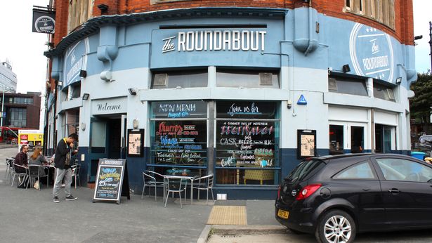 Roundabout Pub - Table Tennis England