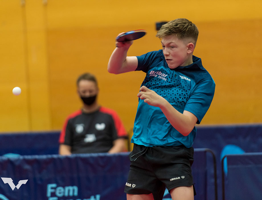 Piwowar seals last-16 spot in Spain - Table Tennis England
