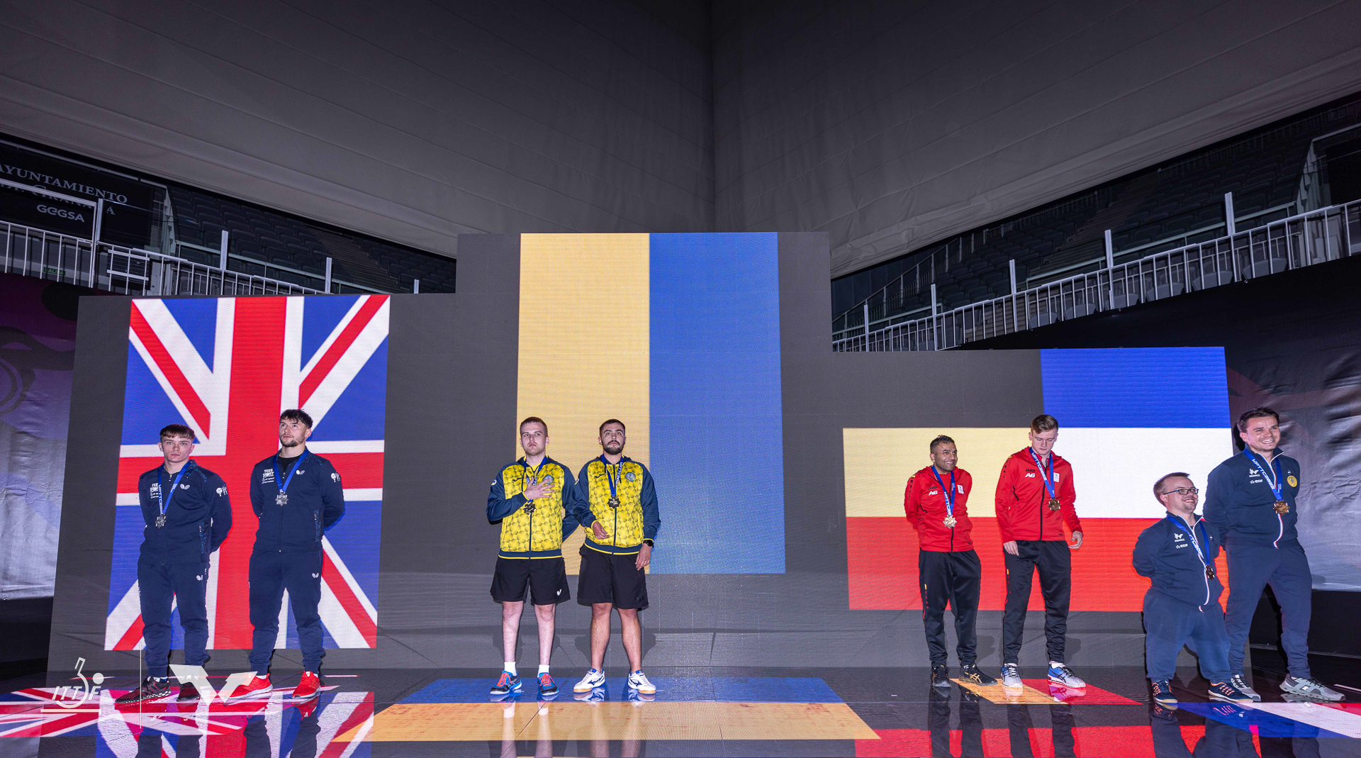 World GOLD for Shilton and Karabardak - Table Tennis England