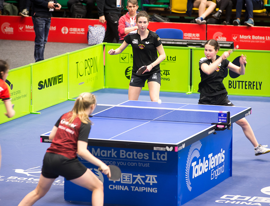 Relative success as Green sisters reach final - Table Tennis England