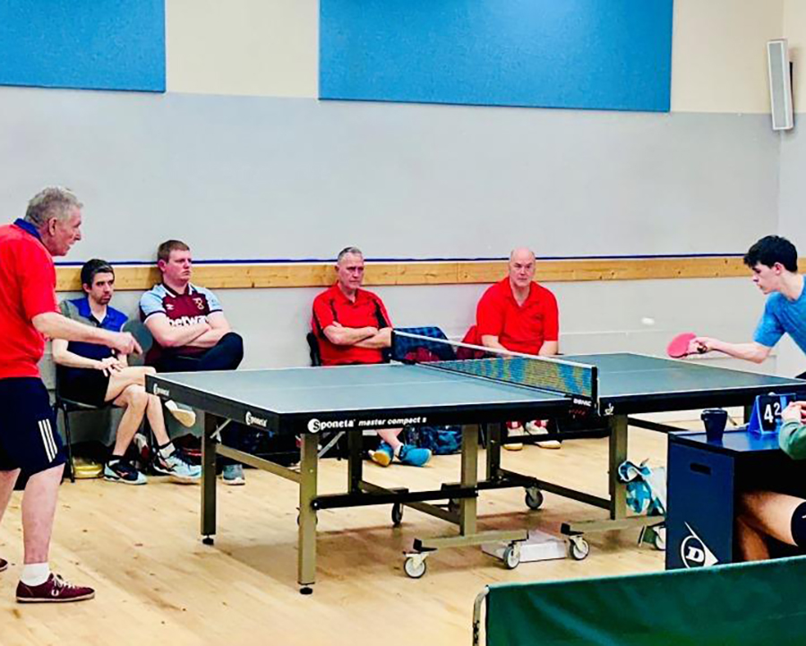 Burnham & Dist: Woodham tighten grip at top - Table Tennis England