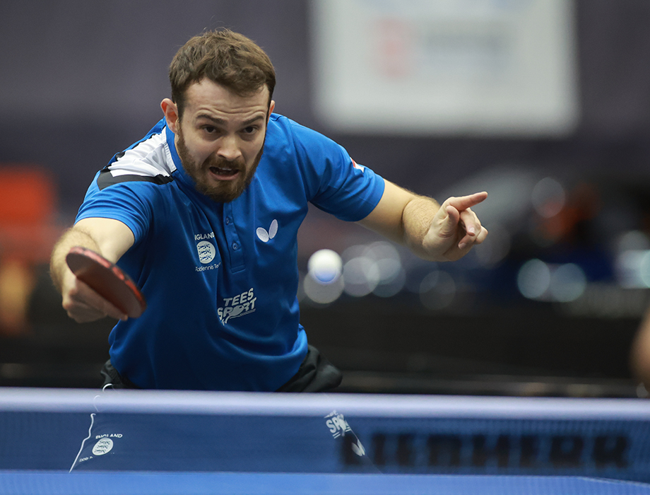 England trio make winning starts at European Championships - Southport ...